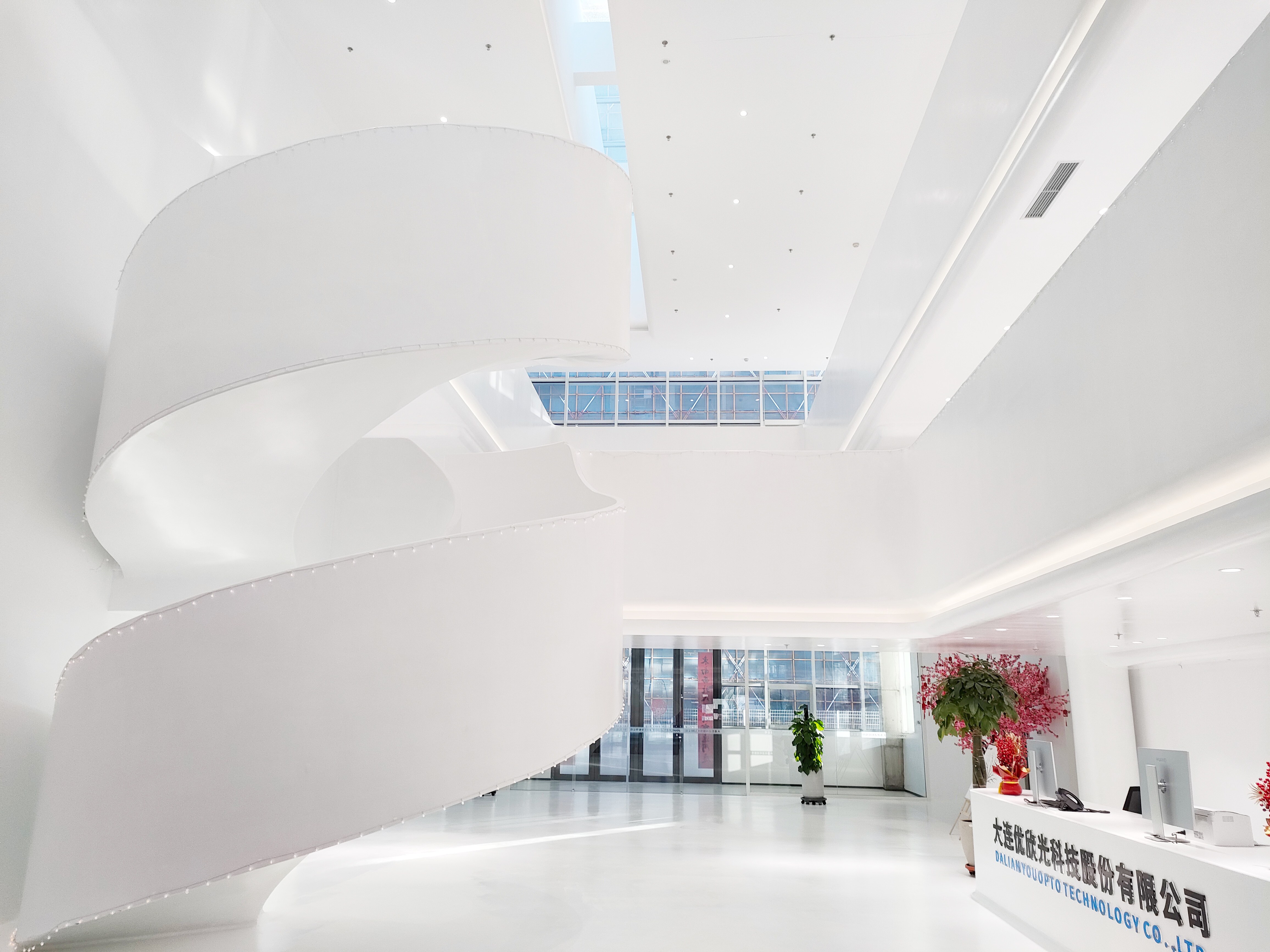 公司照片_大连优欣光科技股份有限公司 1.25G TOSA,2.5G TOSA,4.25G TOSA,10G TOSA,10G ROSA ...